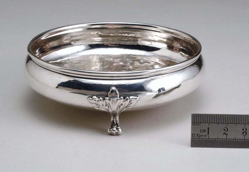Leopard Antiques Arts and Crafts Silver Bowl - Connell's of Cheapside
