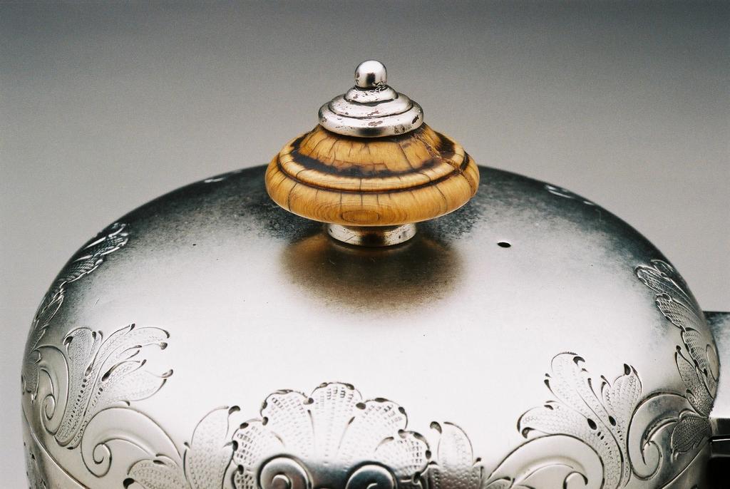 Leopard Antiques Garrard Silver coffee pot