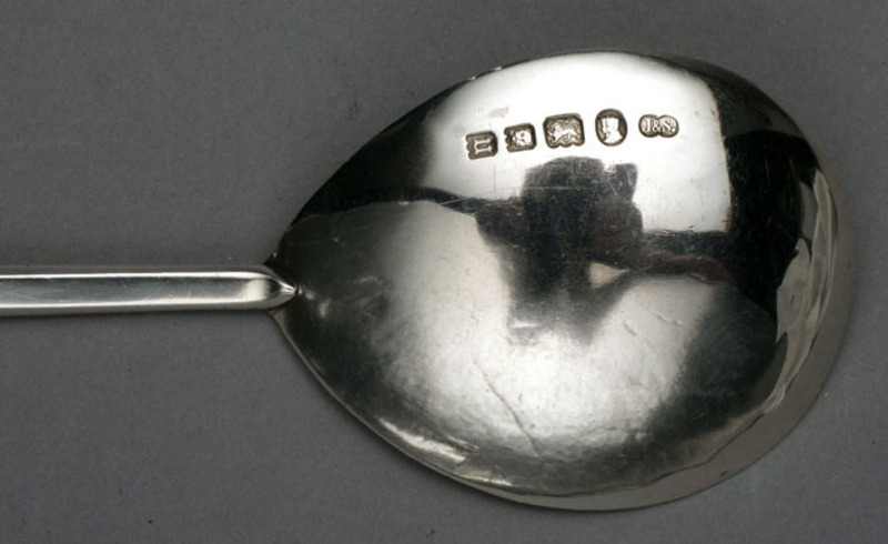 Leopard Antiques Slip Top Spoon - Jubilee hallmark