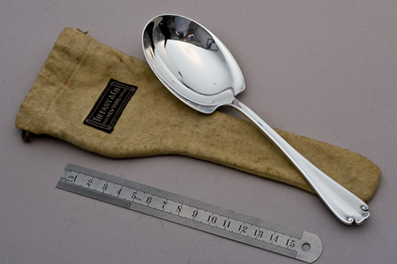 Leopard Antiques Tiffany Sterling Silver Berry Spoon - Flemish Pattern