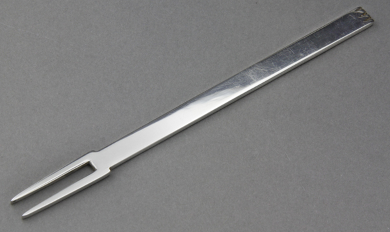 Leopard Antiques Silver 2 Pronged Notched Puritan Fork - Replica of ...