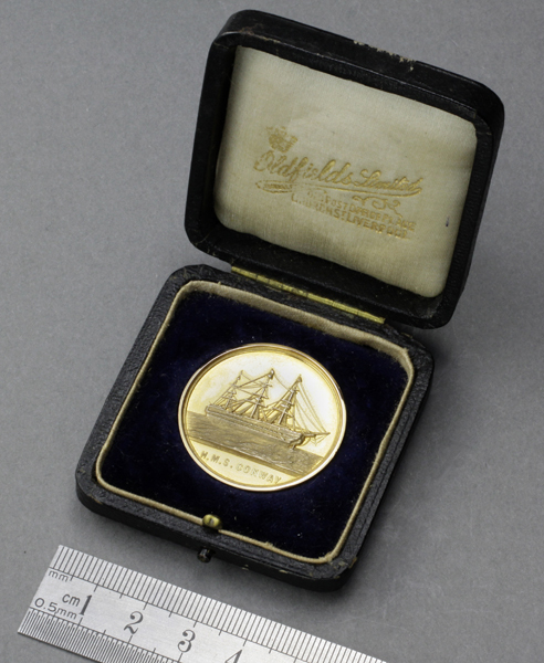Leopard Antiques Gold HMS Conway Rowing Medallion - Commander L H ...