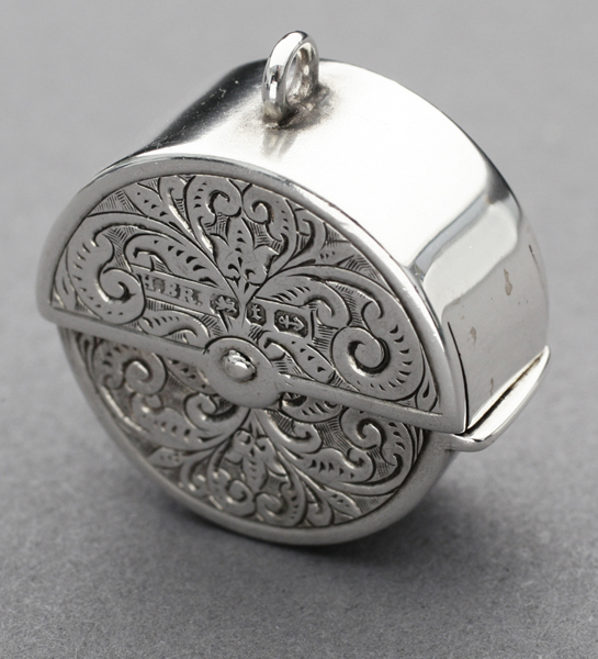 Leopard Antiques Antique Victorian Silver Circular Sovereign Case