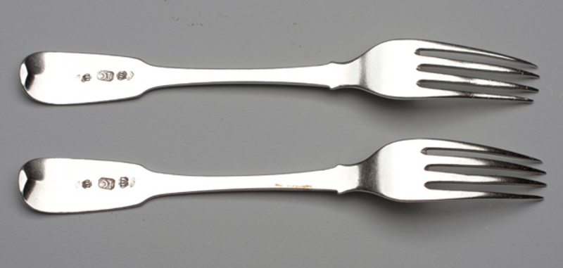 Leopard Antiques Cape Silver Konfyt Forks (Pair) - Johannes Combrink