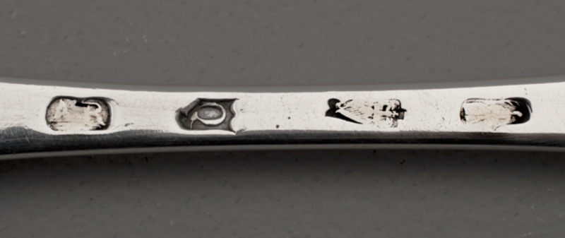 Leopard Antiques Irish Silver Hanoverian Tablespoon - Alexander Richards