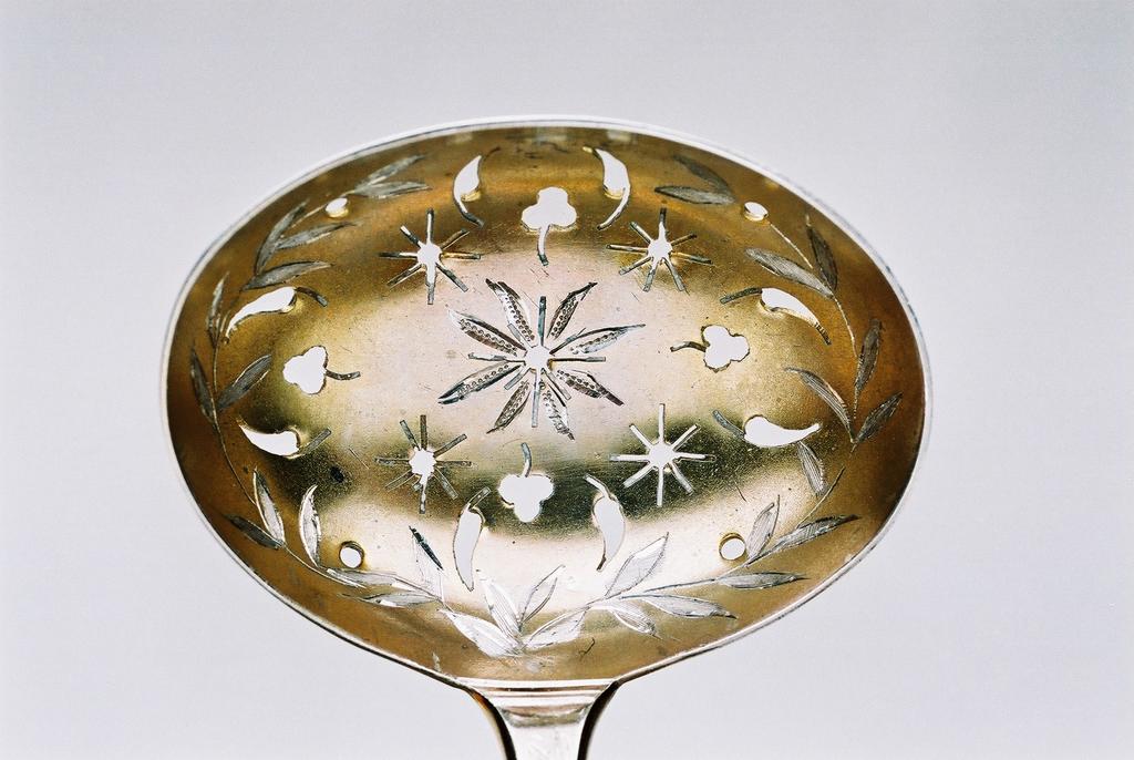 Leopard Antiques Victorian Silver Spoon Set, Caddy, Jam, Sifter ...