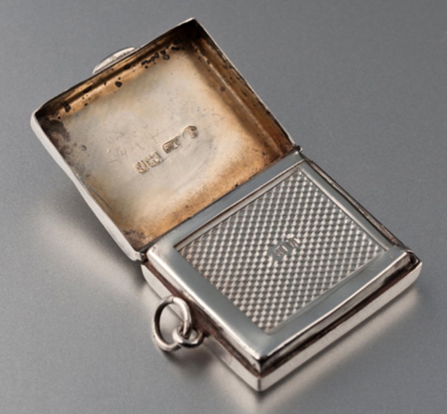 Leopard Antiques Edwardian Silver Spring Loaded Pocket Stamp Case