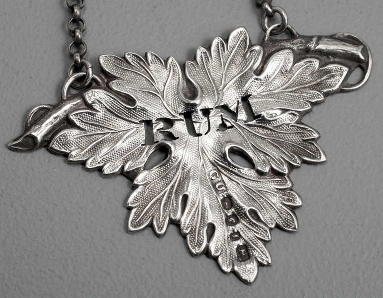 Leopard Antiques Victorian Silver Vine Leaf Wine Labels (Pair) - Gin, Rum