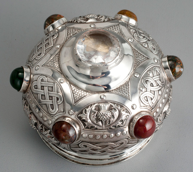 Leopard Antiques Scottish Silver Rams Head Snuff Mull Cover