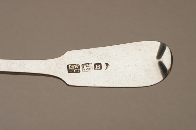 Leopard Antiques Indian Colonial Silver condiment spoon