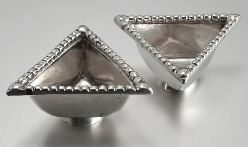 Leopard Antiques Traprain Treasure Sterling Silver Triangular Salt ...
