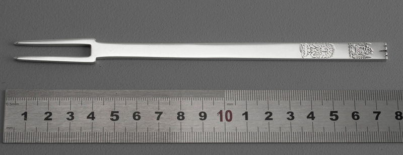 Leopard Antiques Silver 2 Pronged Notched Puritan Fork - Replica of ...