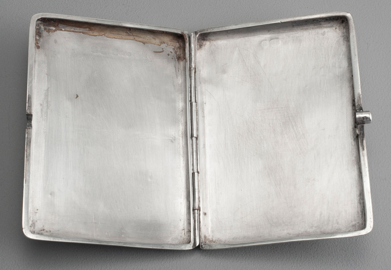 Leopard Antiques Victorian Silver Engraved Castletop Cigarette Case ...