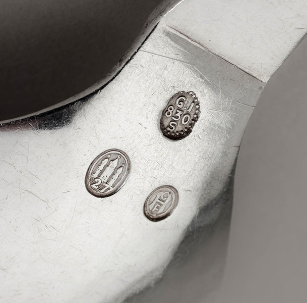 Leopard Antiques Georg Jensen Continental Silver Serving Spoon - Antik, 830