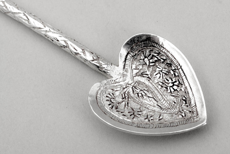 Leopard Antiques Indian Silver Heart Shaped Teaspoons (Set of 6) - Raj ...