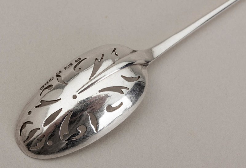 Leopard Antiques Antique Silver Mote Skimmer Spoon - Elkington