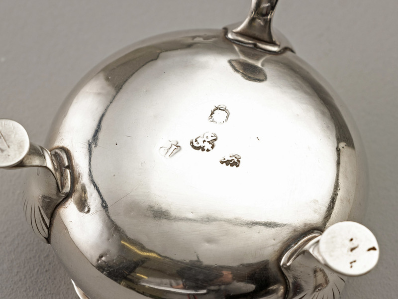 Leopard Antiques Early Georgian Silver Salt Cellars (Pair) - David ...