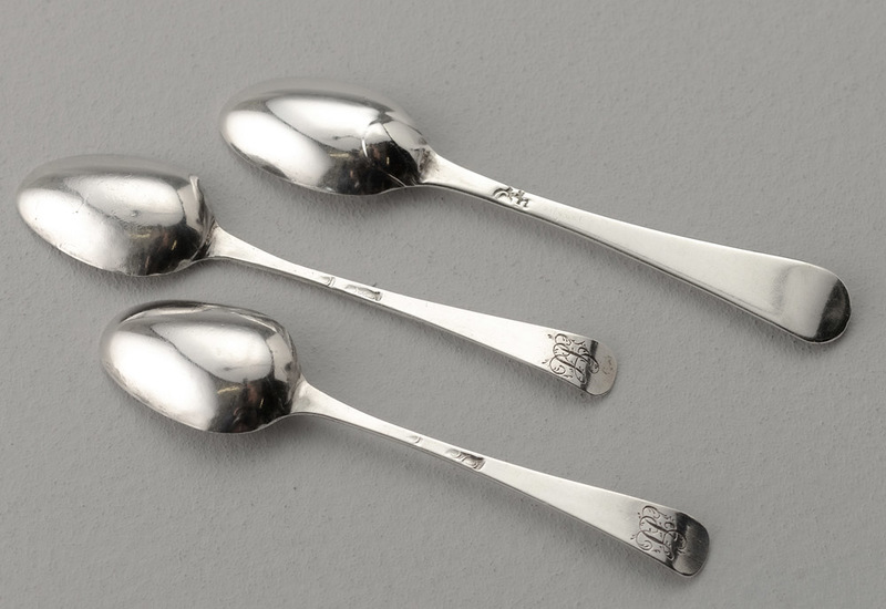 Leopard Antiques A Collection of 3 18th Century Miniature Toy or Snuff ...