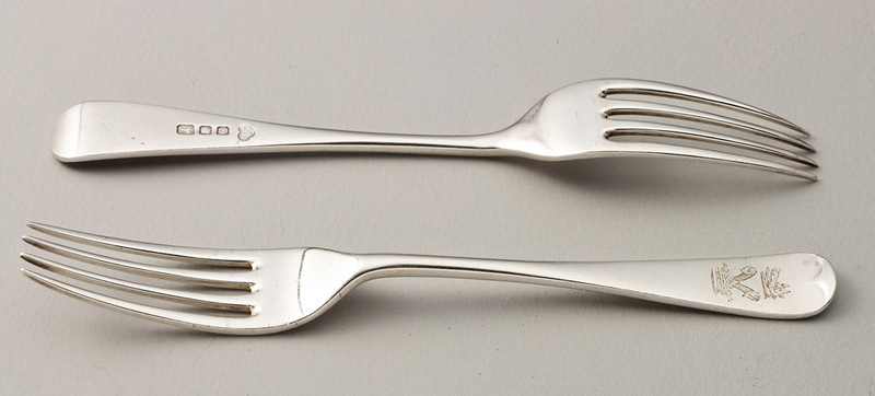 Leopard Antiques Old English Pattern Sterling Silver Dessert Forks (Set ...