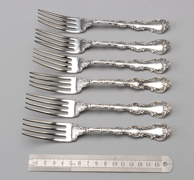 Leopard Antiques Gorham Sterling Silver Strasbourg Dessert Forks (Set ...