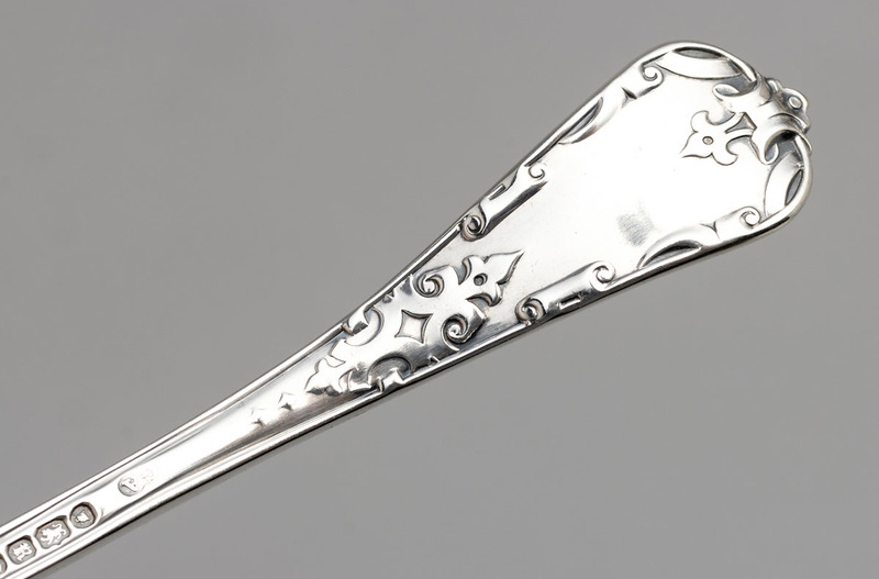 Leopard Antiques Rare Straight Tudor Pattern Silver Sifter Ladle ...
