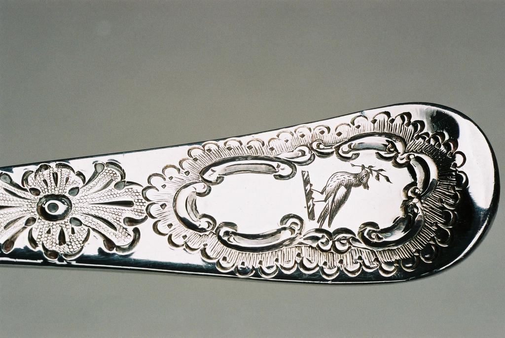 Leopard Antiques Hester Bateman Silver Berryspoons (pair)