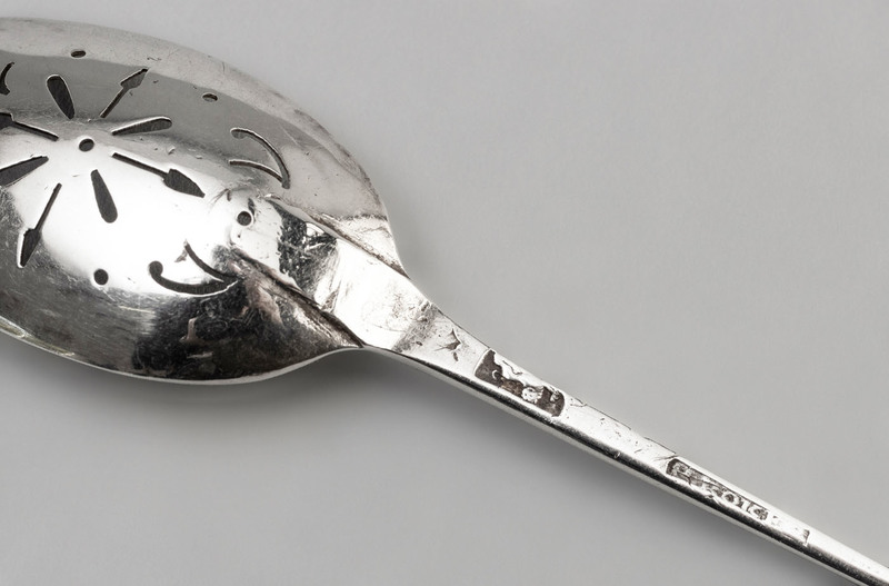 Leopard Antiques Georgian Silver Mote Spoon - Philip Roker