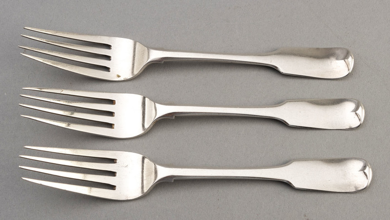 Leopard Antiques Irish Provincial Silver Dessert Forks (3) - Richard ...