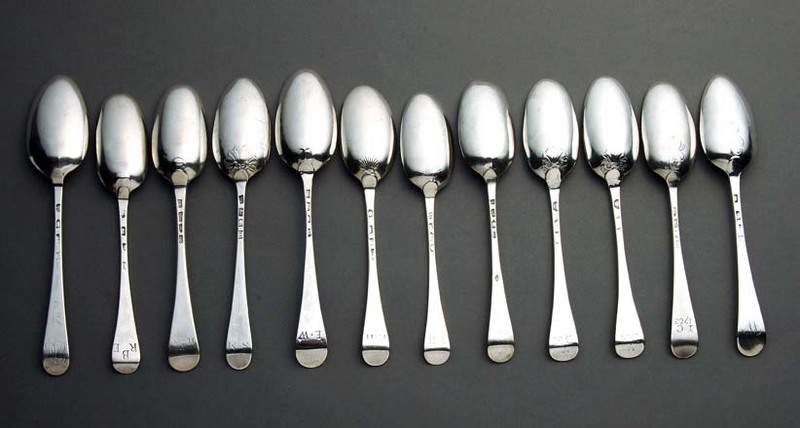 Leopard Antiques Silver Hanoverian Tablespoons (mixed set of 12)